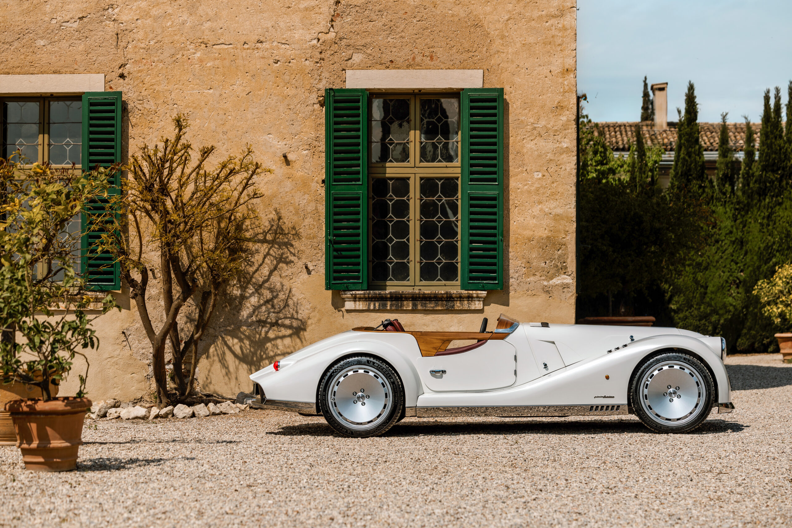 Exclusive Midsummer by Morgan and Pininfarina is timeless style icon ...